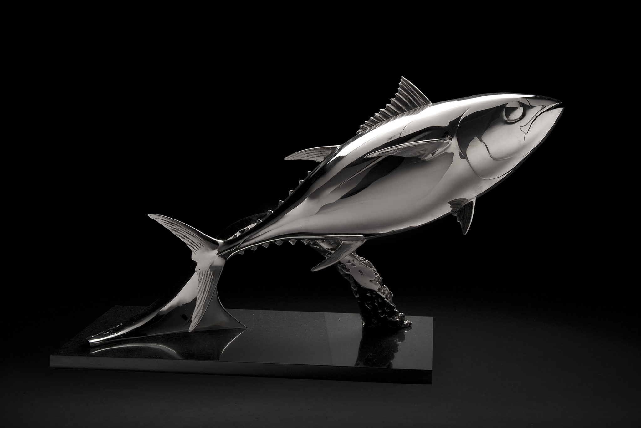 Stainless steel Tuna sculpture by Hamish Mackie